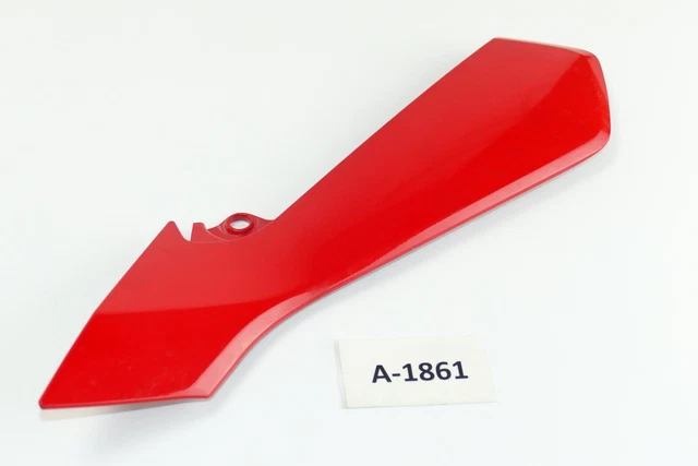 YAMAHA TRACER 9 GT MTT890D YEAR 2021 - side panel rear left A1861 £60. ...