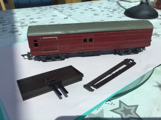 TRIANG R23 B.R.OPERATING Royal Mail Coach ; Oo Gauge £5.00 - PicClick UK