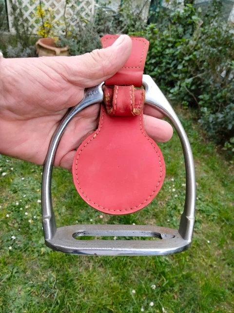 WW2 ROYAL ARMY Bracket Cavalry Carabinieri Royal Armors Marked £19.38 ...