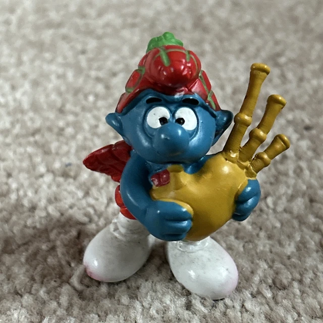 VINTAGE 1978 SCOTTISH BagPipe Smurf Peyo Bully West Germany Smurfs $10. ...