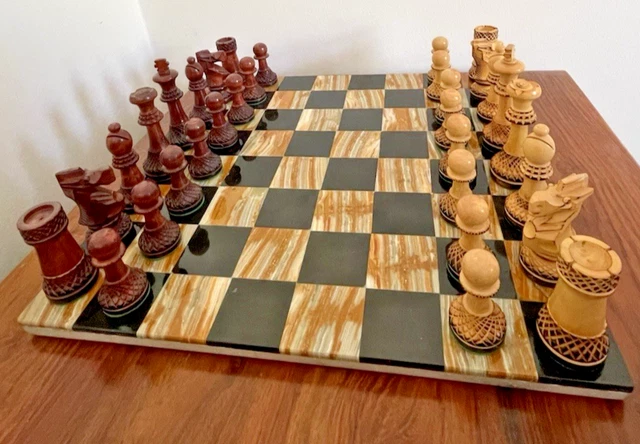 VINTAGE BOXED GINO Ferrari Chess Set with Board £60.00 - PicClick UK