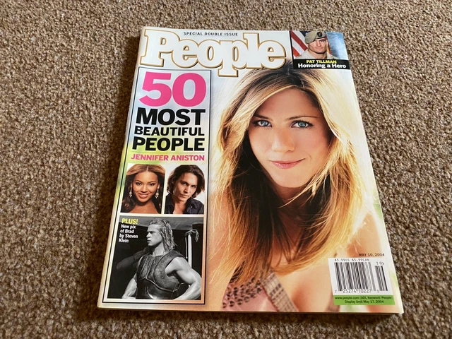 PEOPLE MAGAZINE 10/5/2004 Jennifer Aniston Pat Tillman Charlize Theron ...