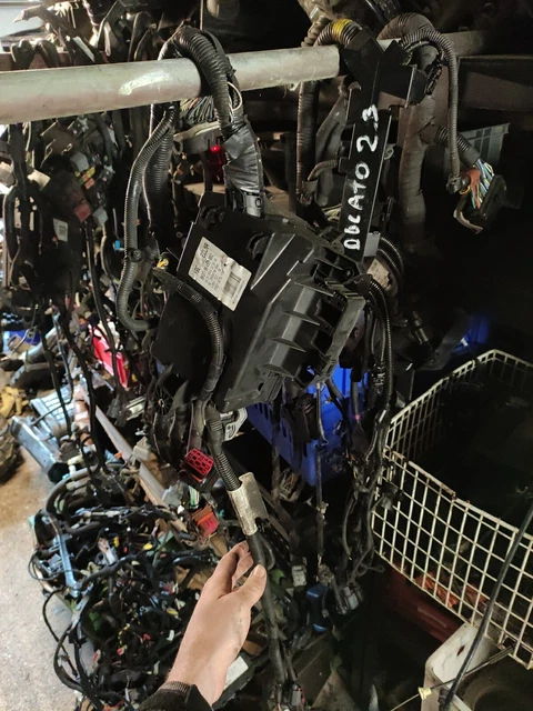 FORD TRANSIT MK8 2.2 Diesel Engine Bay Fuse Box & Wiring Loom Bk3T ...