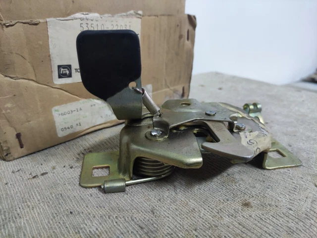 NOS GENUINE TOYOTA トヨタ Hood Lock Assy Rhd Corona Rt100 102 104 112 ...