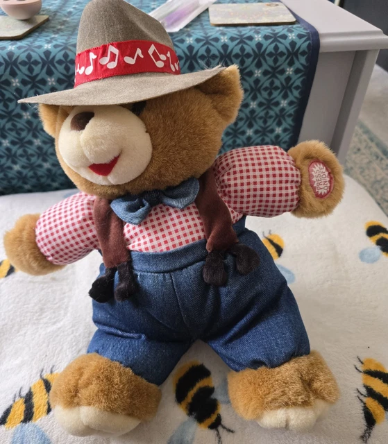 RARE VINTAGE DANDEE International Singing Dancing Bear Your Teddy Bear ...