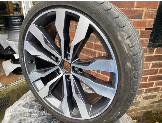 GENUINE VW T-ROC Suzuka 19" R-Line Alloy Wheel & Tyre 2Ga601025F £399. ...
