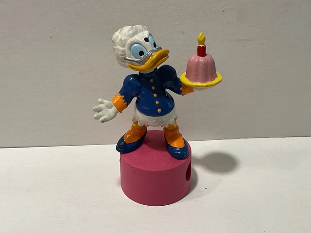DISNEY DONALD DUCK Bully Figur Anspitzer 80er Jahre: Oma Duck mit Kuchen EUR 6,99 - PicClick DE