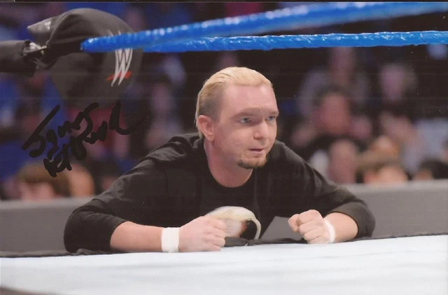 WWE WRESTLING: JAMES ELLSWORTH SIGNED 6x4 ACTION PHOTO+COA **PROOF** £9 ...