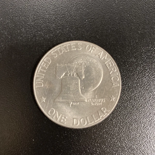 1776-1976 EISENHOWER Liberty Bell Moon One Dollar US Bicentennial Coin ...