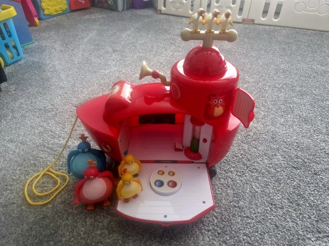 CBEEBIES TWIRLYWOOS BIG Red Boat Playset Lights Sounds Character ...