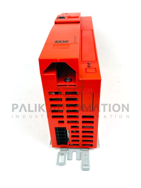 SEW EURODRIVE MOVITRAC B Mc07B0040-5A3-4-00 + Fsc11B Nuovo EUR 1.700,00 ...