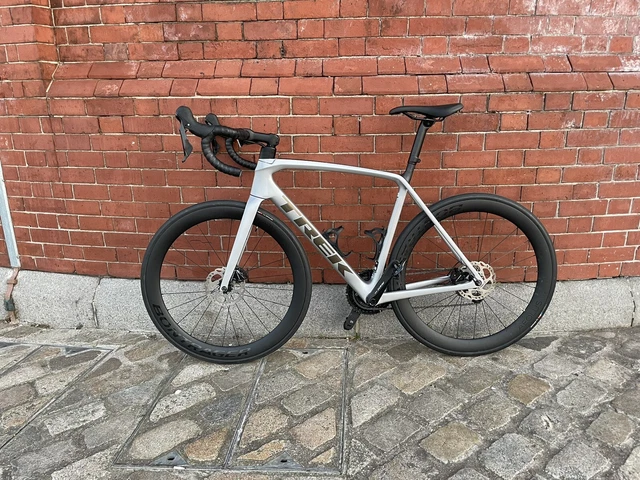 TREK EMONDA SL5 Disc 2022 56cm, With Bontrager Aeolus Pro 51 Carbon ...
