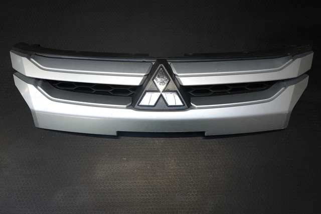 MITSUBISHI L200 FRONT BUMPER Upper Grill 2019 onwards GENUINE pn ...