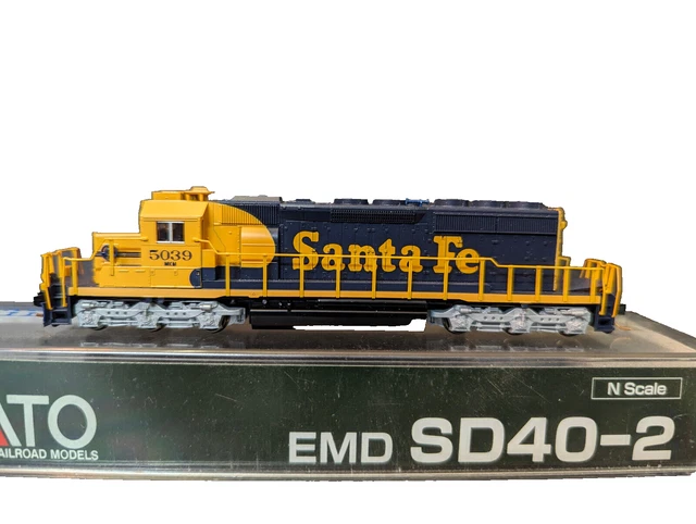 KATO N-SCALE 176-8207 EMD SD40-2 Headlight AT&SF #5039 Santa Fe DCC/TCS K1D4 $169.99 - PicClick CA