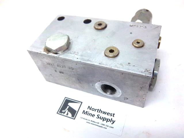 ATLAS COPCO / Epiroc Valve Block 3217893700 £200.79 - PicClick UK