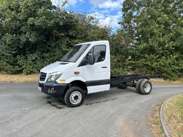 2014 MERCEDES-BENZ SPRINTER 519 CDI 4X4 3.0 v6 chassis cab overland ...