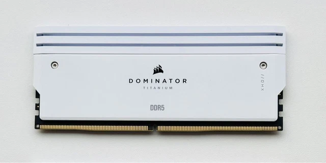 CORSAIR DOMINATOR TITANIUM 32Gb £328.31 - PicClick UK