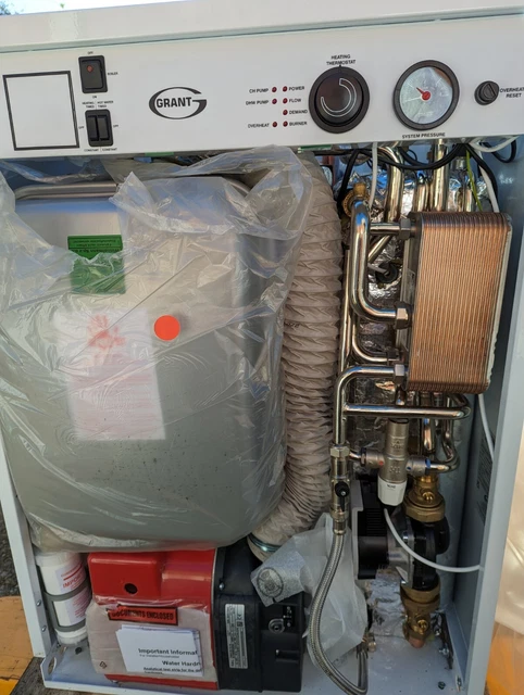 GRANT VORTEX PRO 26kw Internal Oil Combi Boiler £2,699.00 - PicClick UK