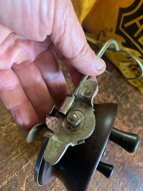 VINTAGE ALVEY 45 C1 Star Drag Non-Reversing-Sidecast Fishing Reel ...