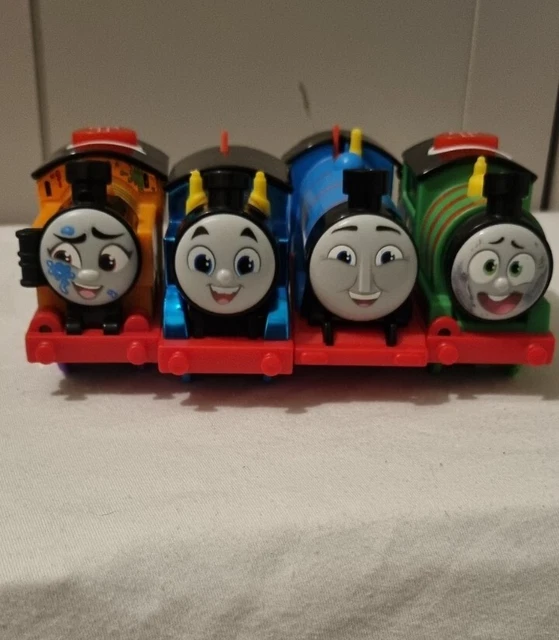 THOMAS AND FRIENDS All Engines Go Trackmaster Train Motorised Bundle ...