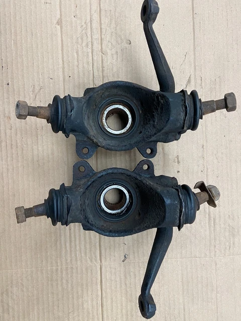 CLASSIC AUSTIN MG METRO FRONT SWIVEL HUBS-DISC BRAKE TYPE-ROVER-CLUBMAN ...