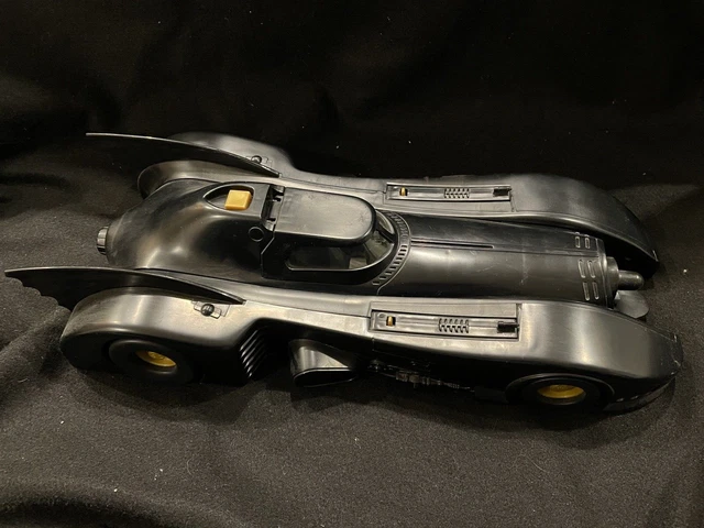 BATMAN RETURNS BATMOBILE 1992 Kenner DC Comics Batmissile w/ Both ...