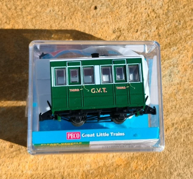 PECO 009 NARROW gauge coach GVT carriage. £23.61 - PicClick UK
