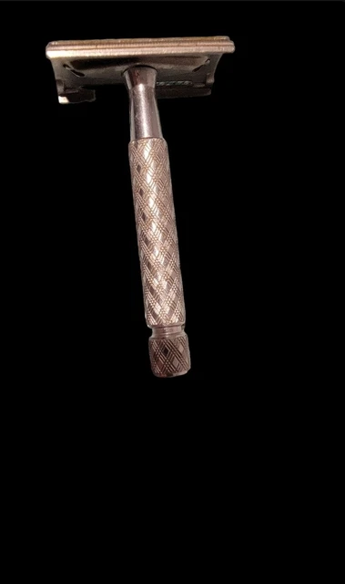 VINTAGE GILLETTE BRITISH Tech Safety Razor - Classic Shaving ...