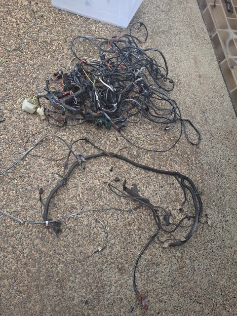 Holden Vh Sle Commodore Body Loom Wiring Harness Vb Vc 500 00