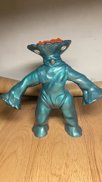FIGURINE SOFUBI BULLMARK Kaiju 8" vinyle souple Ultraman miroir homme RARE #3 EUR 45,92 ...