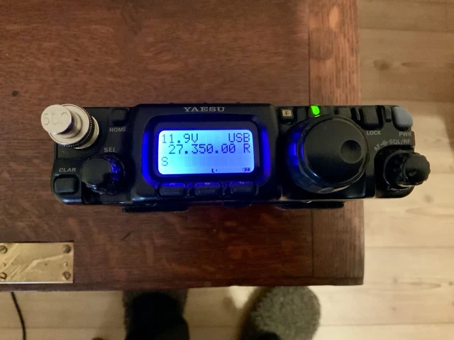 YAESU FT-817ND HF VHF UHF Transceiver + Mikrofon + Zubehör EUR 250,00 - PicClick DE