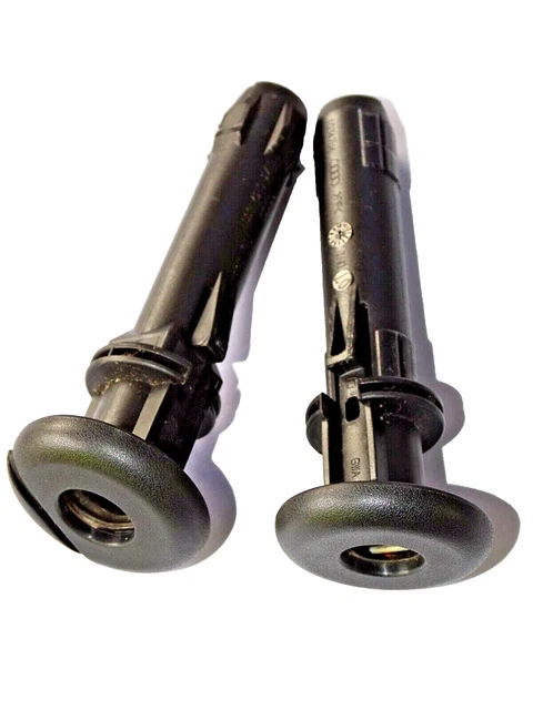 AUDI A4 8E 2 Stück Kopfstütze Führung Hülse Halter Sitz 8E0881920 ...