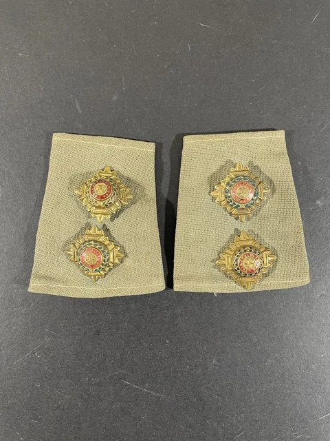WW2 BRITISH ARMY, Lieutenant's Shoulder Strap Rank Slides £30.00 ...