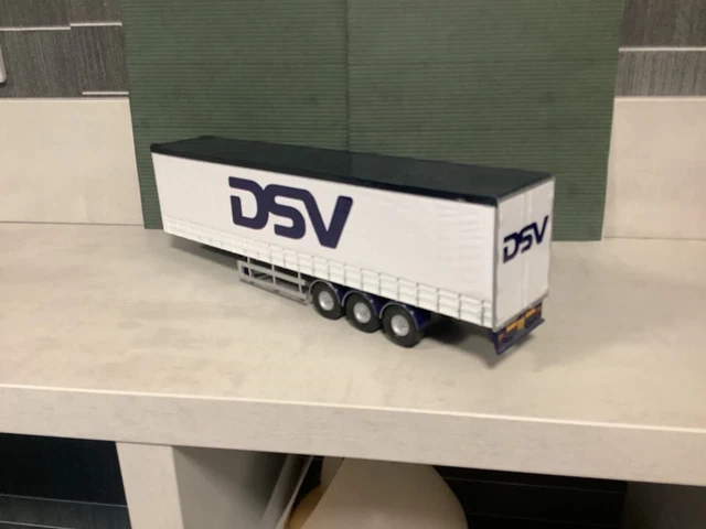 CORGI MODEL TRUCK 1:50 scale - CODE 3 WHITE DSV CURTAINSIDE TRAILER £18 ...