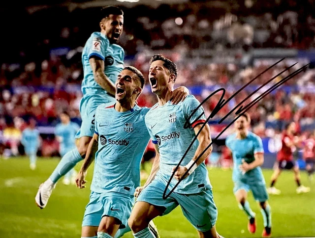 ROBERT LEWANDOWSKI SIGNED Autógrafo Futbol Autograph Poland Borussia ...