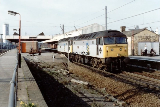 PHOTO CLASS 47 Loco No 47193 Leading And 47125 At Warrington Bank Quay ...