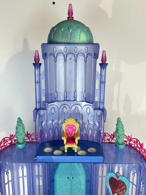 BARBIE & THE Diamond Castle Playset 2008 House Dolls Horse & Carriage ...