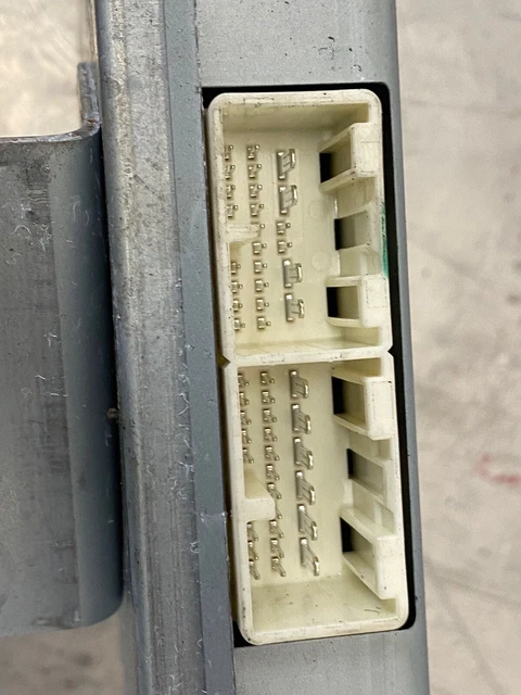 MITSUBISHI L200 TRITON KJ 2.4 DI-D Transfer Box ECU Control Unit ...