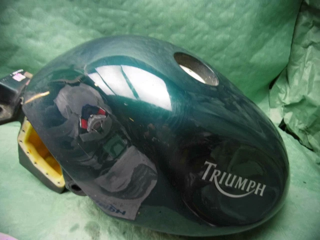 TRIUMPH GAS TANK (int.*) Gas Tank Sprint ST 955i ORIGINAL PAINT GREEN £ ...