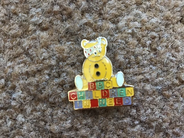 BBC CHILDREN IN Need Pudsey Bear Enamel Pin Badge £4.50 - PicClick UK