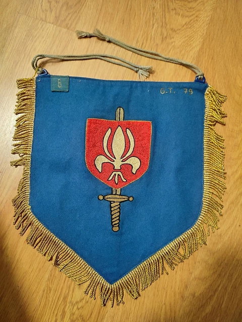 FANION TROMPETTE CLAIRON Brode Circonscription Militaire De Lille 59 ...