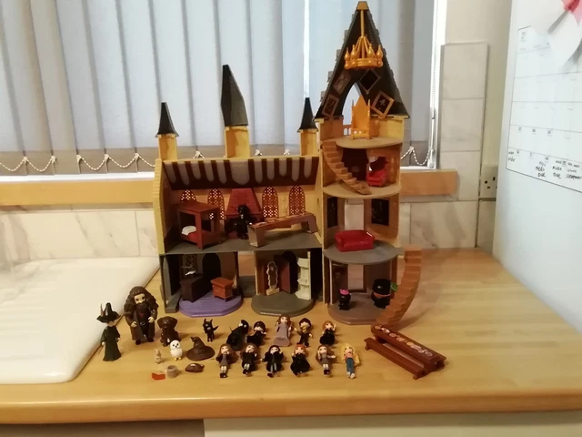 WIZARDING WORLD HARRY Potter Magical Minis Hogwarts Castle Play Set £46 ...