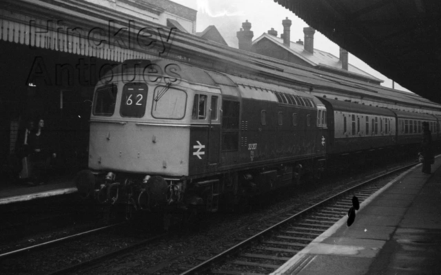 35MM NEGATIVE BR British Rail Diesel Loco Class 33 33207 at Salisbury ...