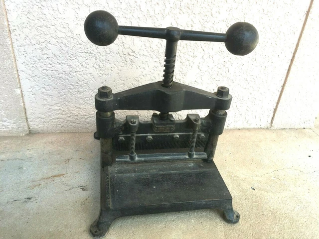 OLD TOOL OUTIL ANCIEN RARE MACHINE POUR L'INDUSTRIE DES TISSUS ARNON ET ...