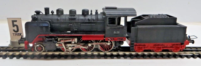 TRIX EXPRESS 2202 H0 Tender Steam Locomotive Br 24 058 DB Illuminated ...