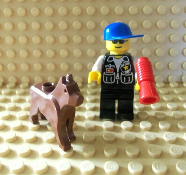 GENUINE LEGO MINIFIGURES CITY POLICE MAN K9 UNIT with DOG £1.99 ...