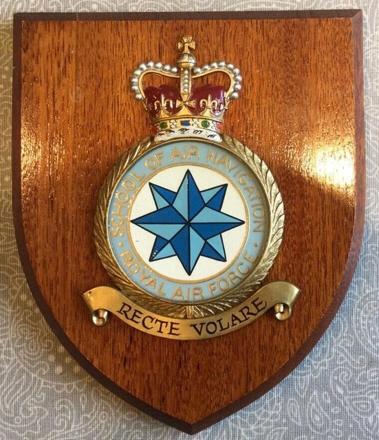 OLD RAF Royal Air Force Navigation Squadron Station Crest Shield Plaque ...