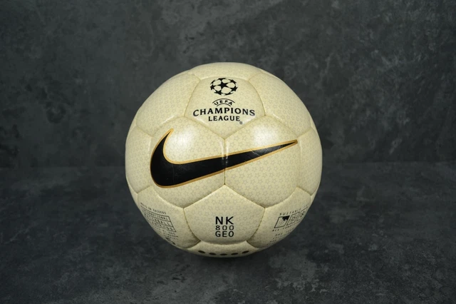 100% ORIGINALE 1999 Champions League FINAL Matchball Nike Geo 800 CL ...