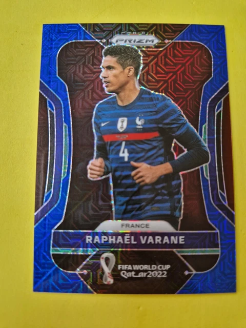 MANCHESTER UNITED RAPHAEL Varane 12/75 Blue Mojo Panini Prizm Fifa ...