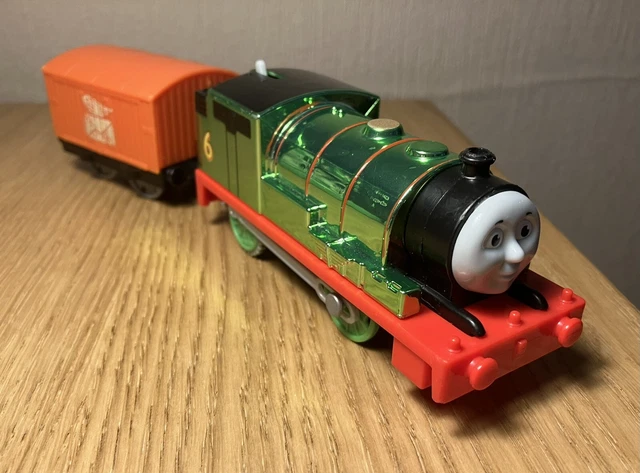 THOMAS & FRIENDS Trackmaster Percy - Celebration Metallic Edition ...